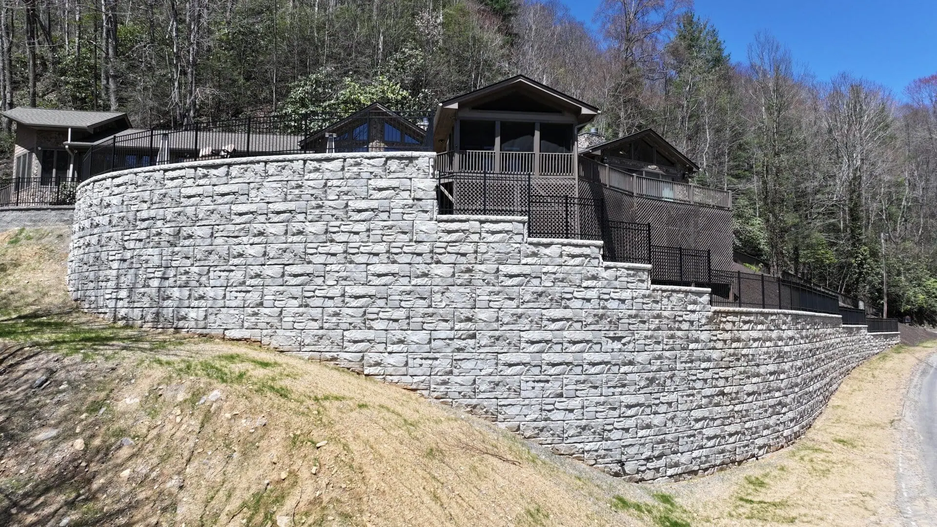 Emergency MagnumStone Wall Rescues Home After Hurricane